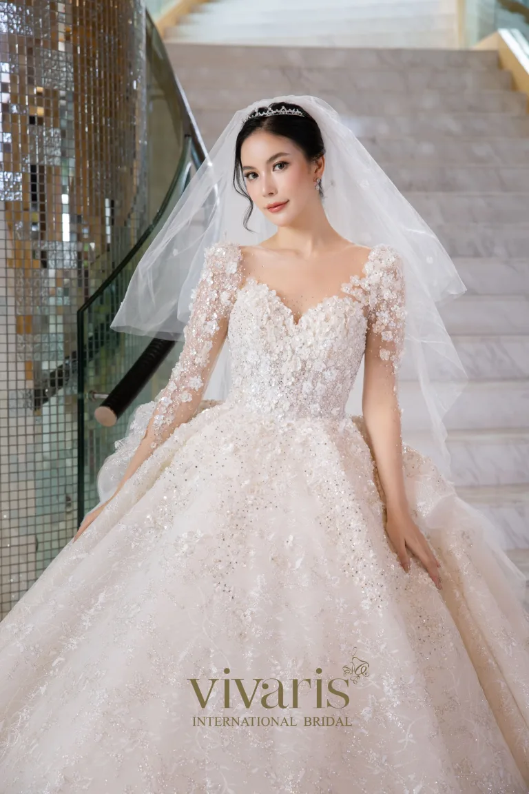 mook - Vivaris International Bridal